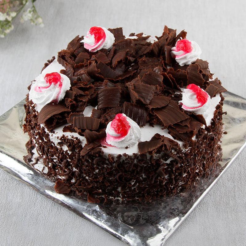 Half Kg Round Black Forest Cake Best Price Giftacrossindia